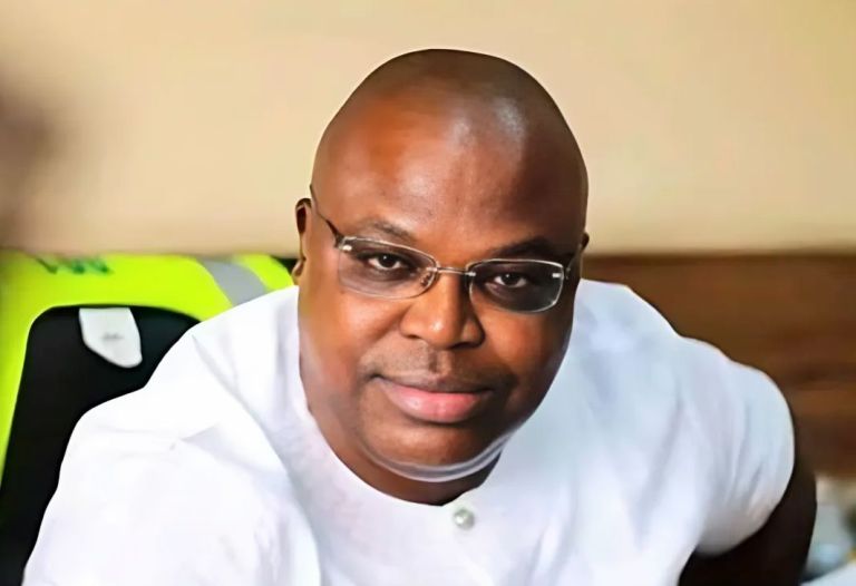INN-HOUSE CELEBRATES LAGOS’ ‘NUMBER ONE BUS CONDUCTOR’ FOLA TINUBU ON ...