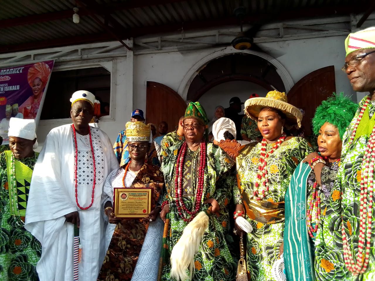 AYANGBURE OF IKORODU INSTALLS PRINCESS BUKOLA OSHO AS DEPUTY IYA-OLOJA ...