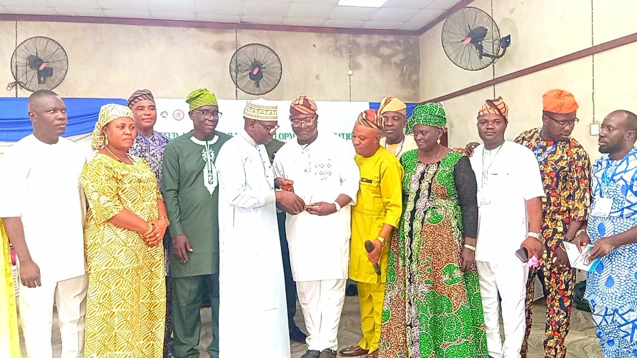 UNITED JOINT CDA WARD E2, ERIKORODU HOLDS ANNUAL SUMMIT, CHARTS NEW ...