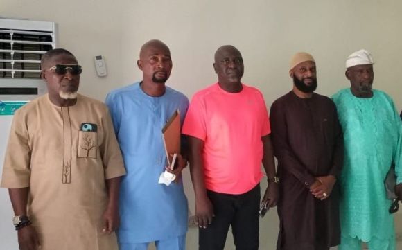 HON. GBENGA SHITTU VISITS DR. AGBAJE, REAFFIRMS LOYALTY TO APC AND ...